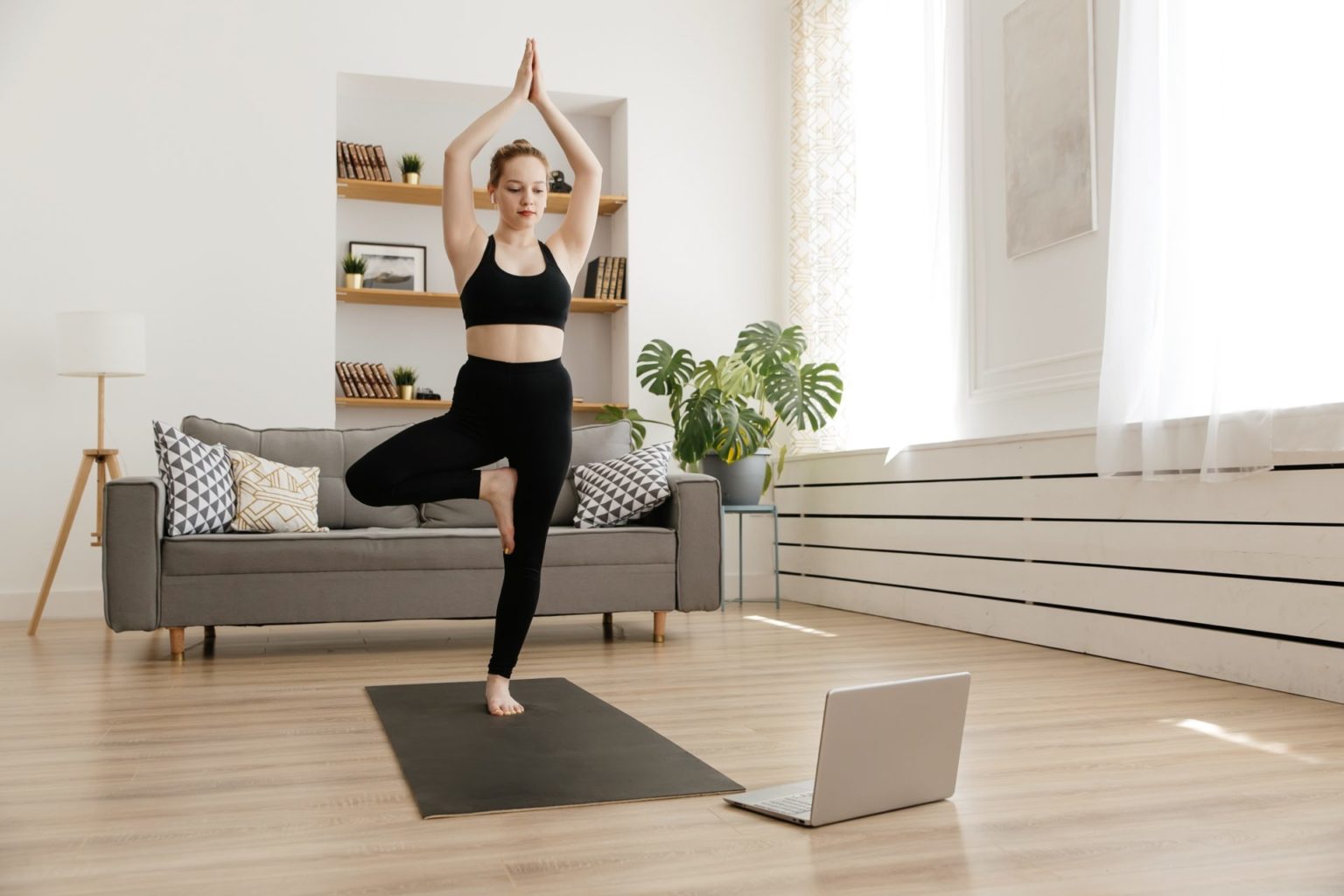 An Expert's Guide to Hosting Zoom Fitness Classes - Boutique Fitness ...